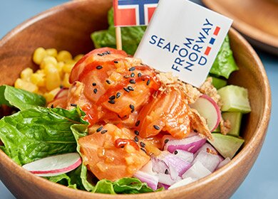 Norwegian Salmon Poke with Seaweed Puree | Seafood from Norway
